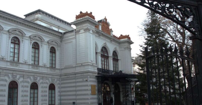 The secret Bucharest - half day walking tour - Key Points