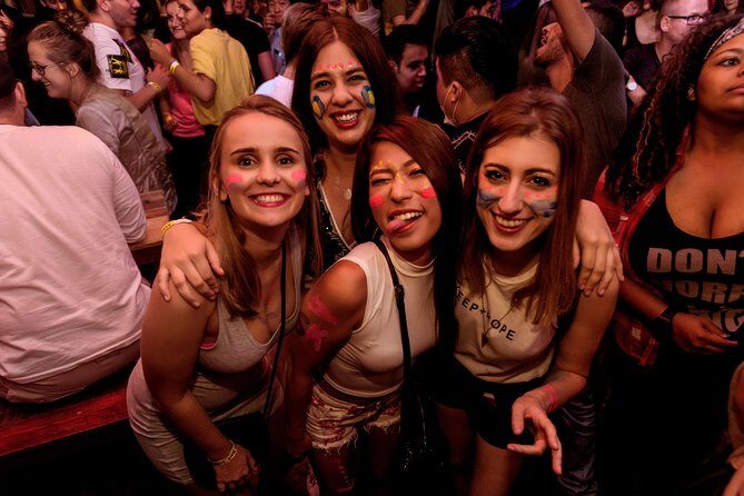 The Seoul Pub Crawl [official] - A Closer Look at the Seoul Pub Crawl Experience