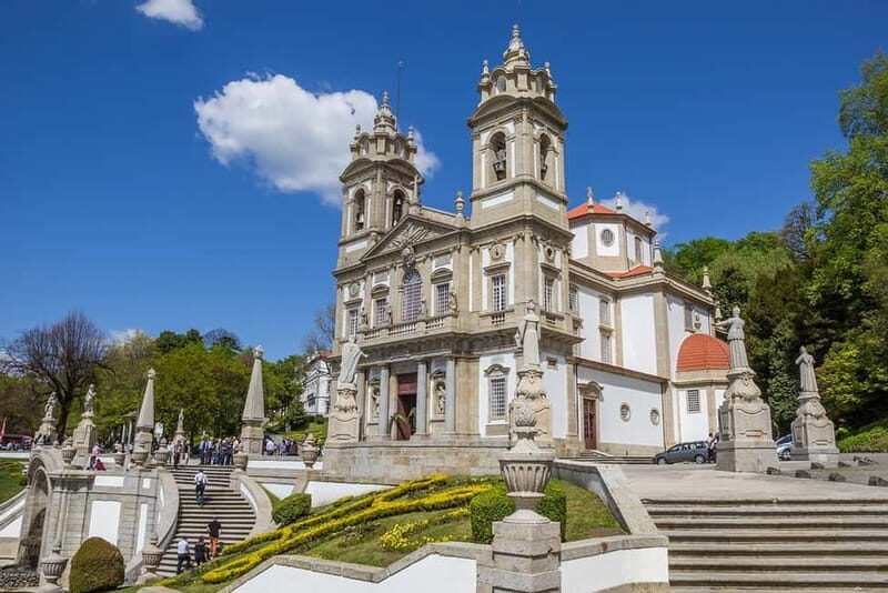 The Soul of Braga: Cathedrals, Palaces and Sanctuaries - The Majestic Braga Cathedral