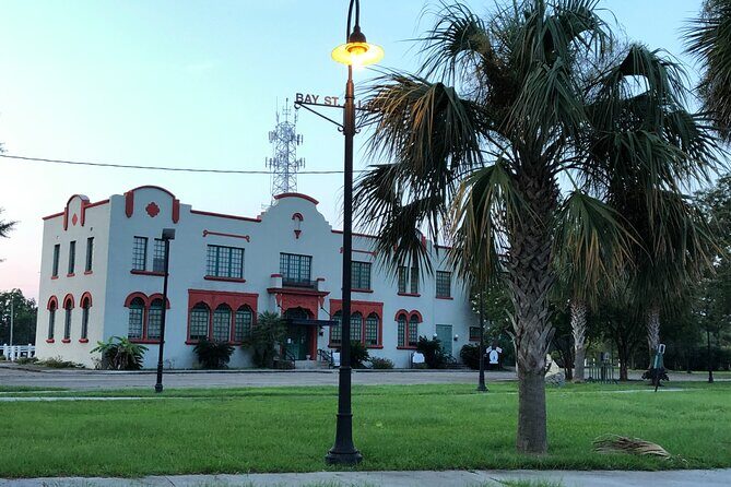The Spirit Ghost Walking Tour - Who Should Consider This Tour?
