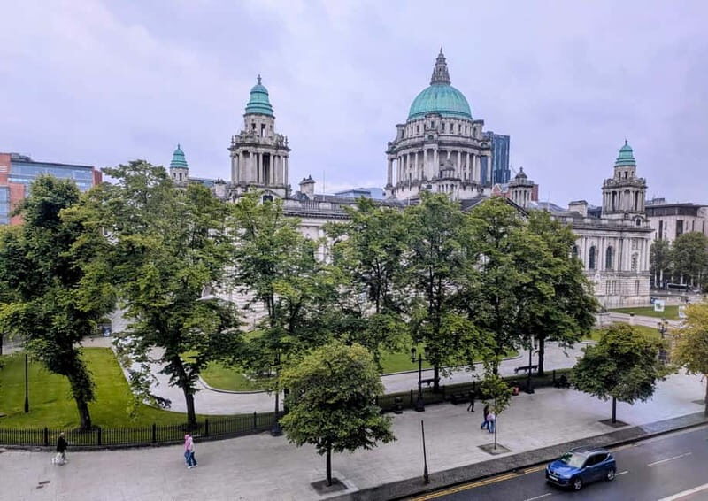 The Story of Belfast: walking tour with a local guide - An In-Depth Look at the Experience