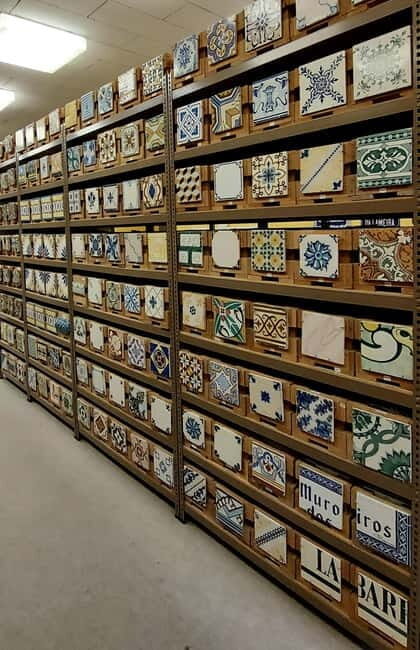 The story of Porto behind its tiles - Key Points