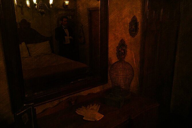 "The Study" Escape Room - A Closer Look at the Experience