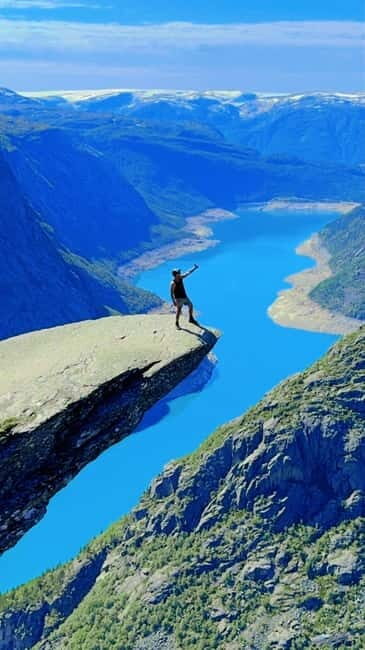 The Three Crowns of Norway 5-Day Private Hiking Tour Package - A Deep Dive into the Norwegian Wilderness