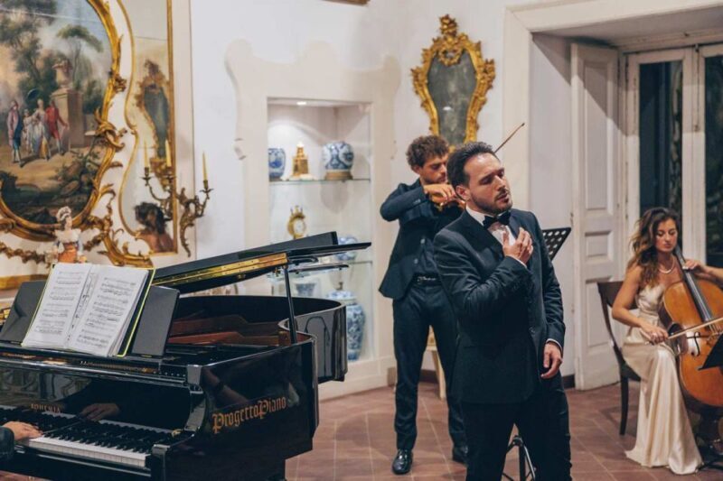 The Three Tenors in Sorrento: Opera Arias, Naples and Songs - An In-Depth Look at the Experience