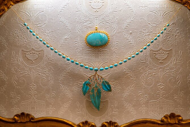 The Turquoise Museum Curator's Tour - An In-Depth Look at the Turquoise Museum Curator’s Tour