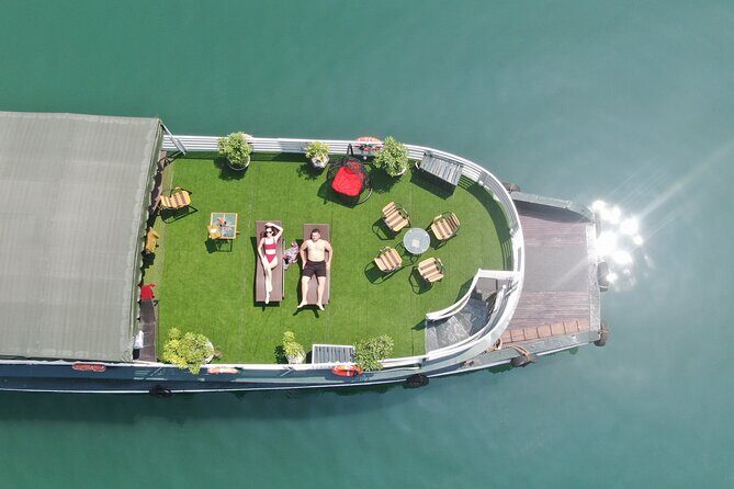 The utmost luxury Halong Bay cruise full day: route avoid crowded - Key Points