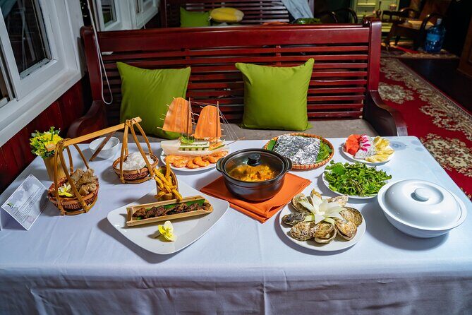 The utmost luxury Halong Bay cruise full day: route avoid crowded - The Value of This Luxury Cruise Experience