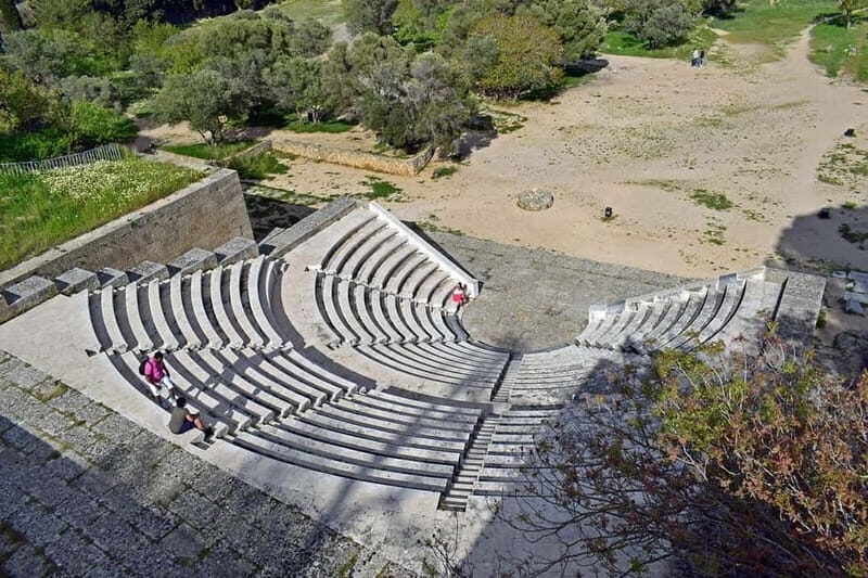 The very best of Rhodes private tour (6 hours) - Mandraki Harbor & the Legend of the Colossus