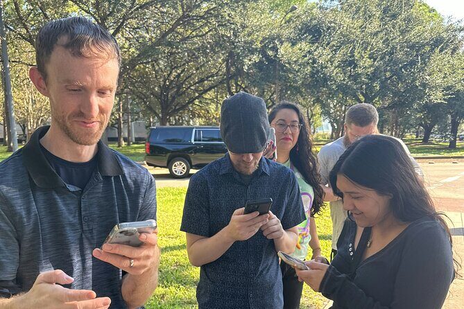 The Wicked Glitch of Oz: Self-Guided Puzzle Adventure in Houston - Key Points