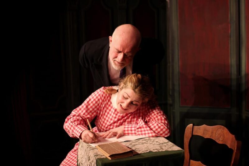 Theatre in Paris: The Lesson (La leçon) - Key Points