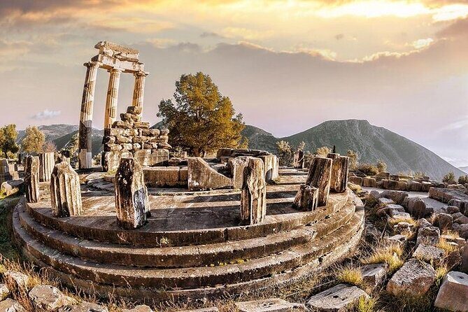 Thermopylae The battle of the 300 Spartans & Delphi Day Tour - Flexibility and Booking