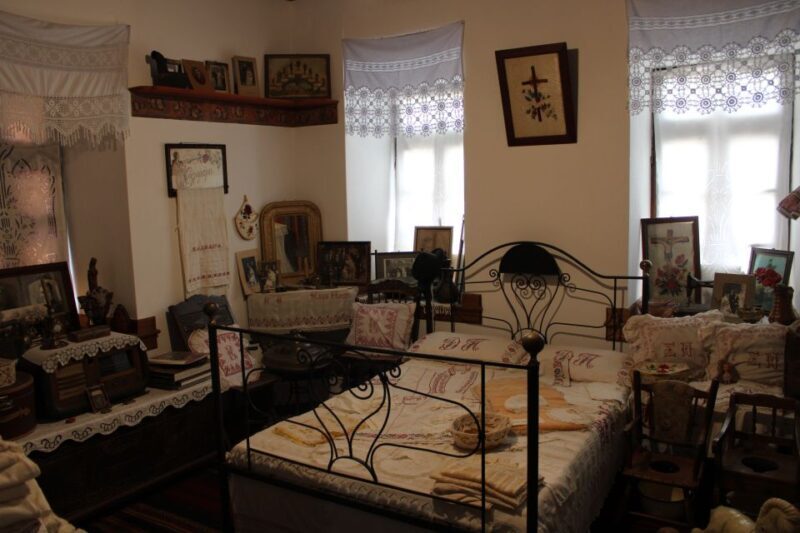 Thessaloniki: Small Group Day Trip to Siatista & Kastoria - FAQ