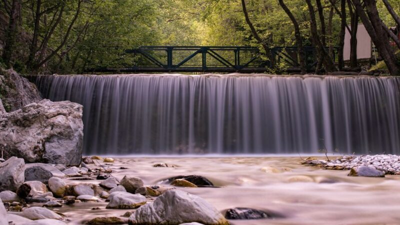 Thessaloniki: Visit Pozar Thermal Baths & Edessa Waterfalls - An Authentic Day Out in Central Macedonia