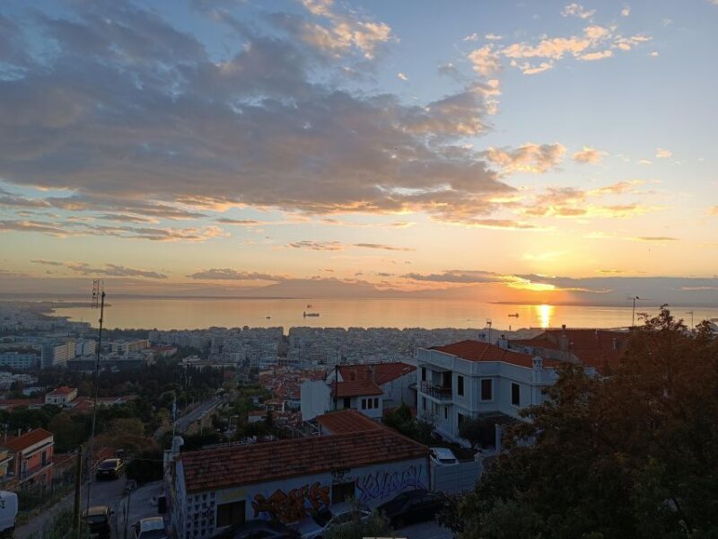 Thessaloniki: Wellness Sunset walking tour by the sea! - What’s the Experience Really Like?