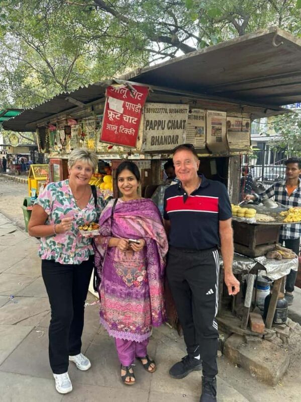 Threads of Delhi: Women-Led Monuments, Heritage & Craft Tour - Starting Point and Logistics