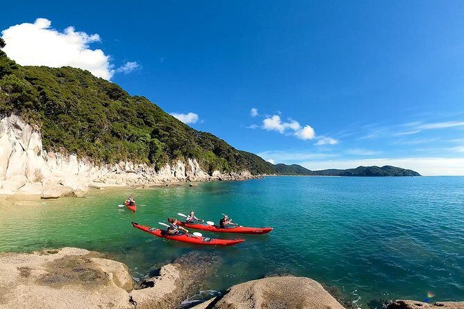 Three Day Classic Kayaking in New Zealand - Food and Comfort: What’s Included
