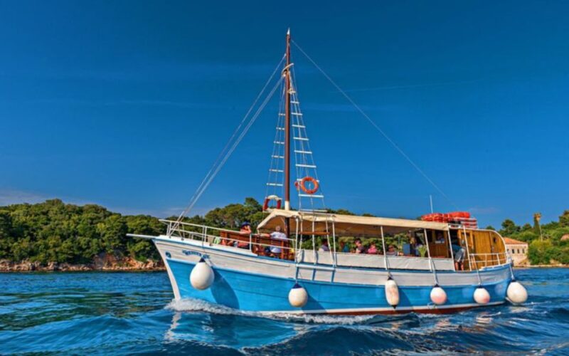 Three Island Boat Tour With Lunch - Introduction: An Inviting Day Out on the Elaphiti Islands