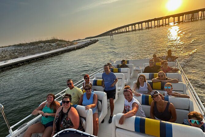 Thriller Speedboat Dolphin Tours in Destin Florida - What to Expect from the Tour
