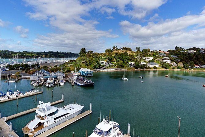 Thriller Tour - Bay of Islands, 30 mins (min 2) - Introduction