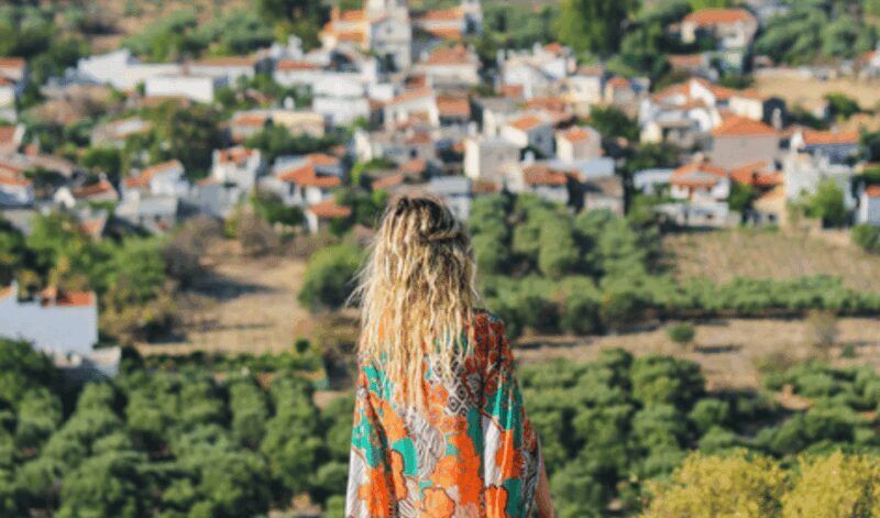 Through the Lens of Crete: Knossos, Legends, and Local Life - An In-Depth Look at the Tour Experience