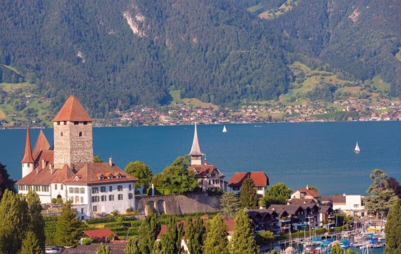 Thun: Express Walk with a Local in 60 minutes - FAQ