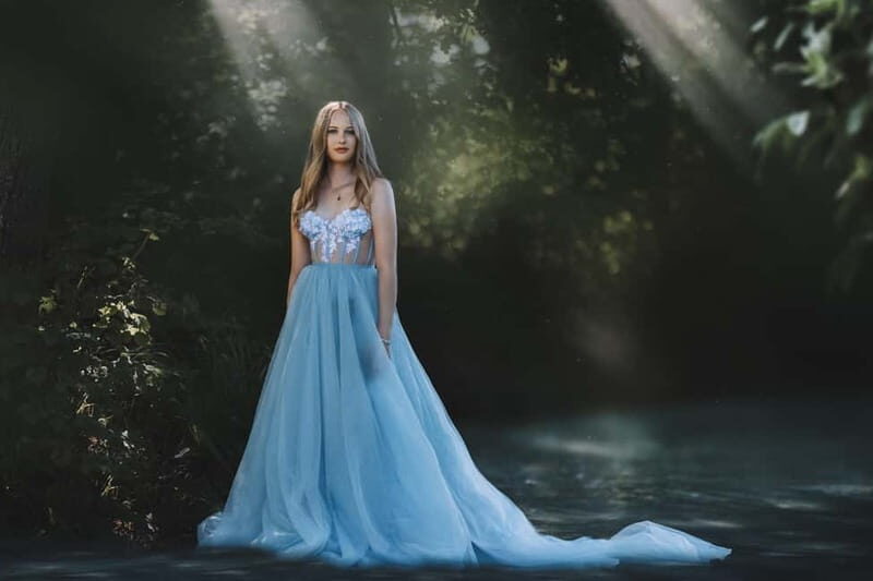 Thun: Fairytale Castle Photoshoot with Makeup and Styling - A Detailed Look at the Fairytale Photoshoot Experience