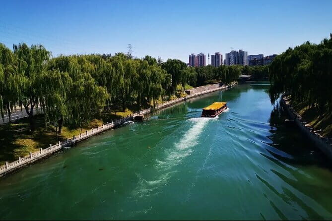 Tiananmen Square, Forbidden City and Cruise to the Summer Palace - Introduction