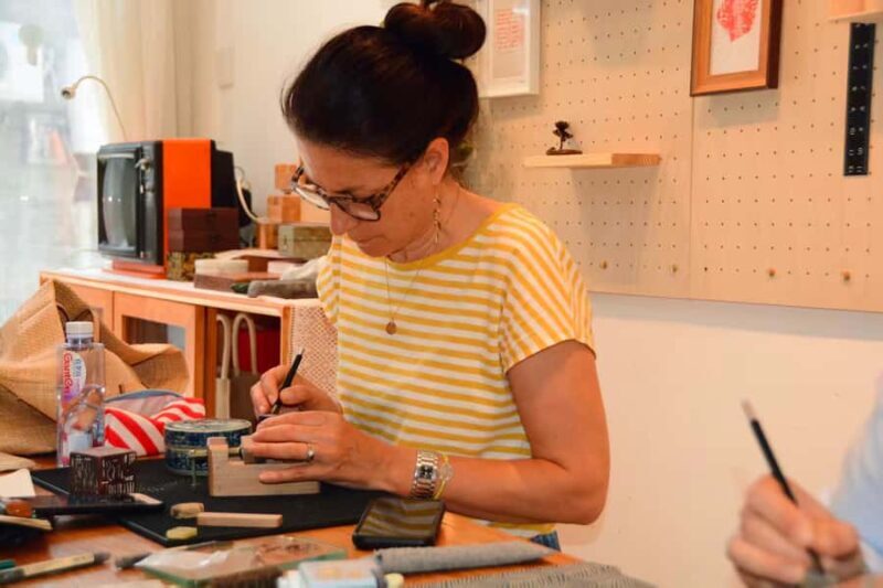 Tiananmen Square: Hands-on experience Chinese Seal Carving - The Practical Side: Logistics and Tips