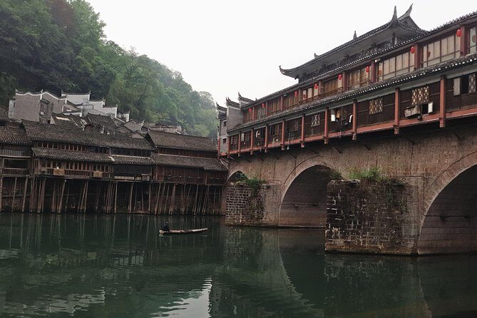 Tianmen Mountain With the Skywalk & Drop off at Fenghuang Private Day Tour - FAQs