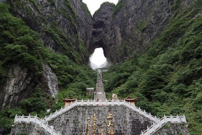 Tianmen Mountain(Glass Walking way)+Zhangjiajie Glass Bridge tour - FAQ