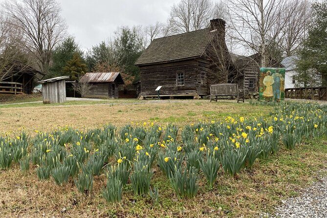 Ticket pass to the Great Smoky Mountains Heritage Center (Self-Guided Tour) - Who Will Enjoy This Tour?