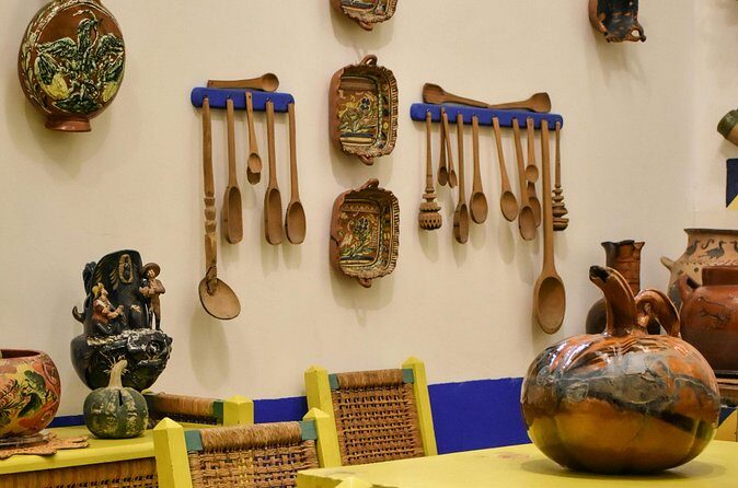 Tickets to Frida Kahlo Museum 2025 and traditional drink - FAQ