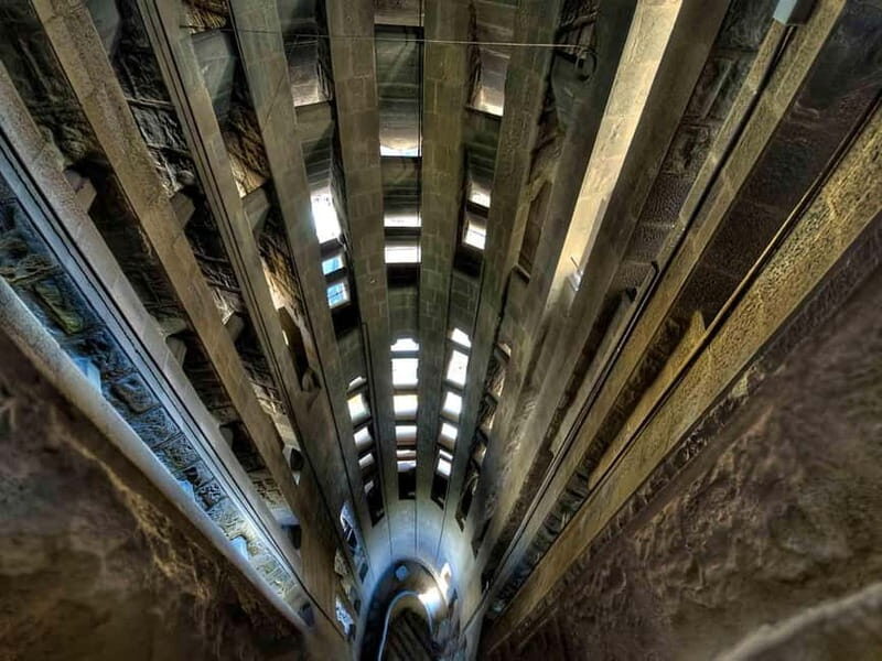 Tickets & Towers: Lights & Shadows of the Sagrada Familia - Who Would Love This Tour?