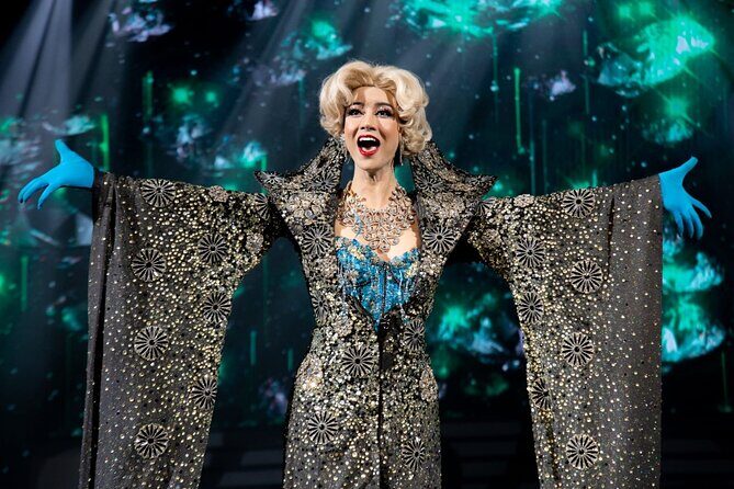 Tiffany Show Pattaya Admission with Transfer - Key Points