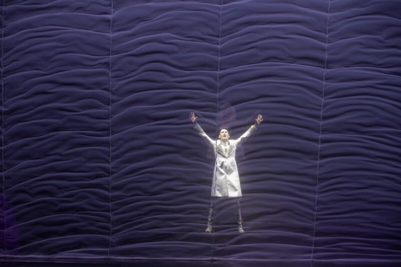 Tiffany's Show Pattaya: Cabaret Show Entry Ticket - The Show Itself: What to Expect