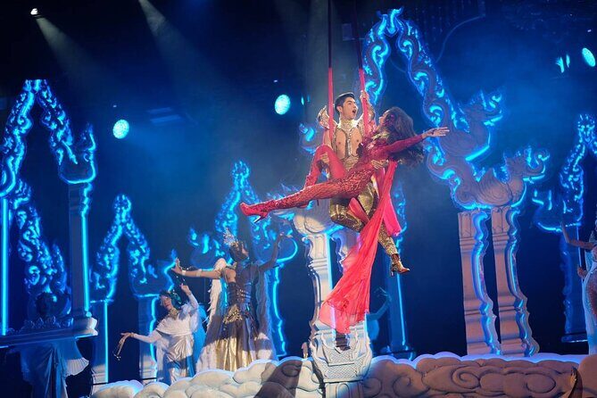 Tiffany's Show Pattaya - Ladyboy Cabaret Show - FAQ