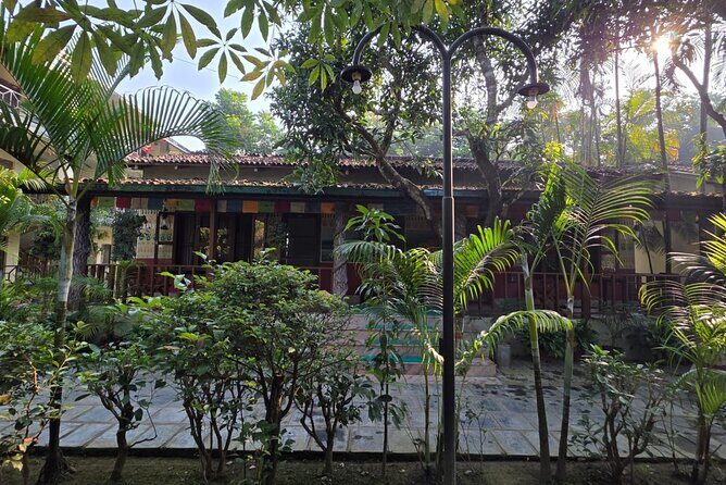 Tiger Tracking Tour in Chitwan with Jeep Safari- 2 Nights 3 Days - Key Points