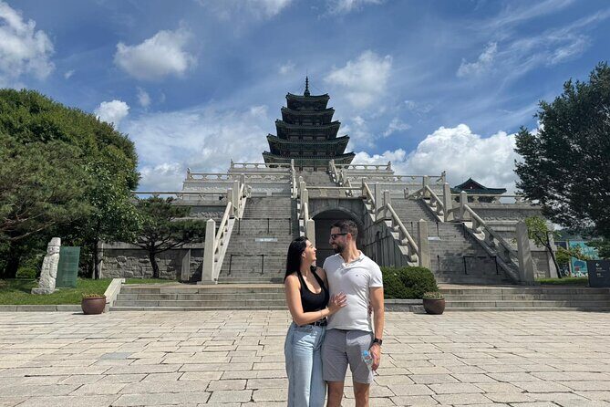 Time Travel in Seoul: Gyeongbokgung Palace, Folk Museum & Bukchon - Practical Details & Tips