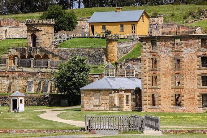 Time Traveler Tale Unveiling History at Port Arthur Full Day Tour - Key Points