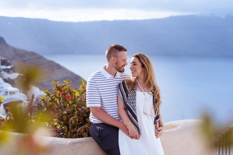 Timeless Memories: Your Exclusive Santorini Photo Session - Who Should Consider This Tour?