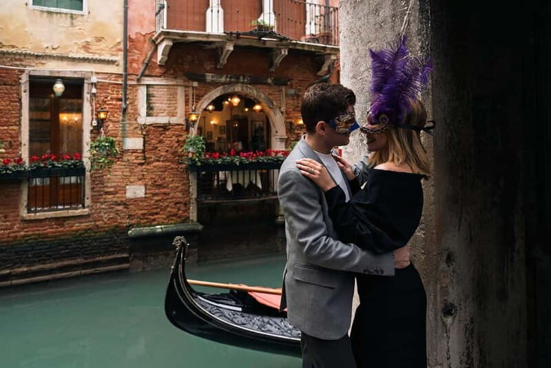 Timeless Venice: Luxury Photoshoot with a Local Photographer - Key Points