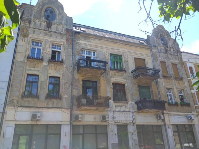 Timisoara: Dream Tour in Fabric Neighborhood - Ending with Refreshment and Reflection