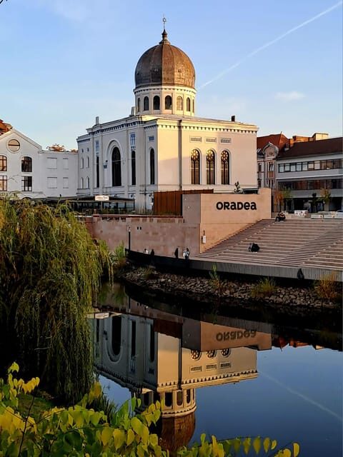 Timisoara: Oradea and Arad Downtown Dream Tour - Key Points