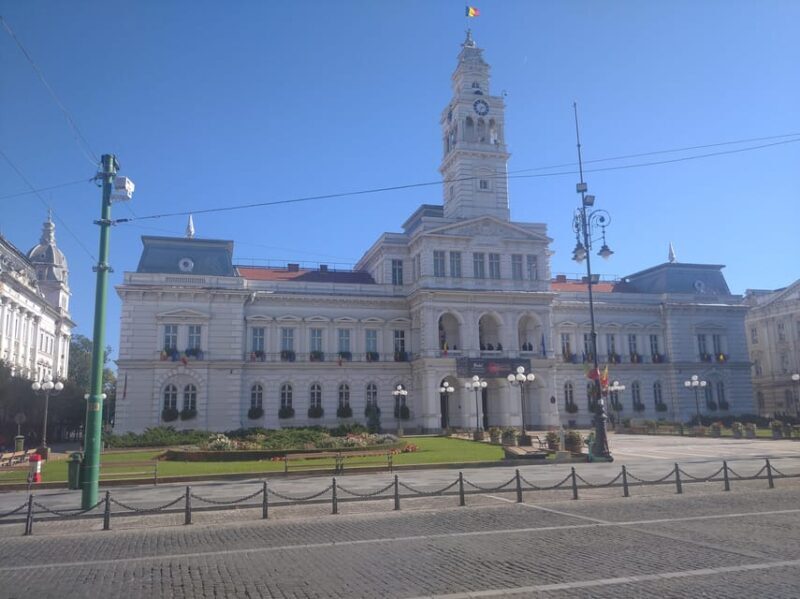 Timisoara: Oradea and Arad Downtown Dream Tour - Transition to Oradea: A City of Art and Architecture