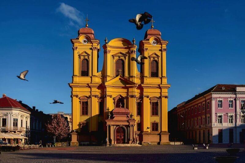 Timisoara: Private Walking Tour with a Local Guide - Discovering Timisoara: A City of Contrasts and Culture