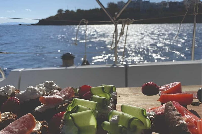 Tinos Sunset Cruise with Meal and Drinks - Key Points