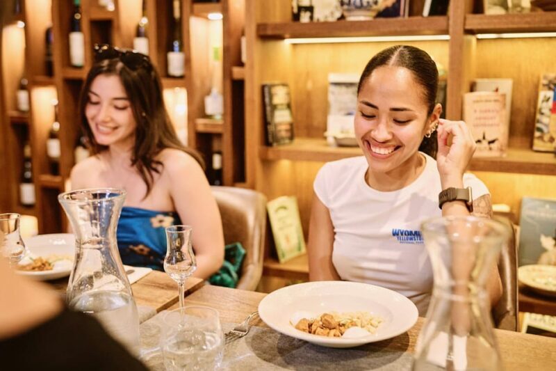 Tipsy Guided Food Tour with Drinks Included in Budapest - Key Points
