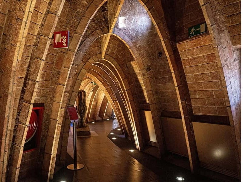 Tiquets & Guide: Lights and shadows of the Casa Milà - Antoni Gaudí - Barcelona - Frequently Asked Questions