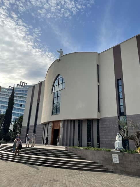 Tirana: City Walking Tour with Local Guide - Who Is This Tour Best For?